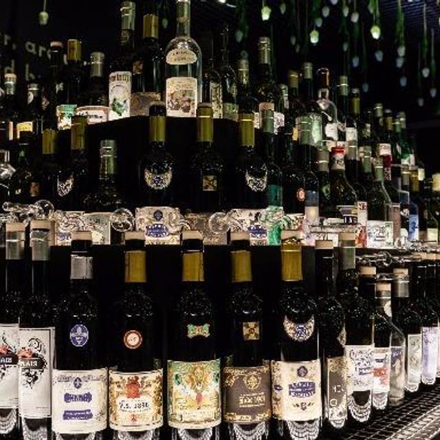 AbsinthiA Absinthe Bar - Actualizado 2024, Bar Y Salón en Melbourne, VIC