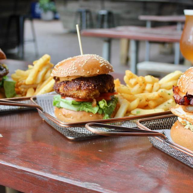 Restaurante Rocks Brewing Co. - Sydney, NSW | OpenTable
