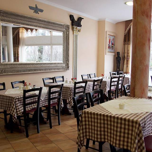 Persepolis - Updated 2026, Middle Eastern Restaurant in Berlin, BE