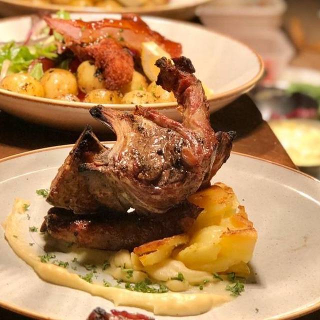 The Salt Pig Too - Updated 2024, British Restaurant in Swanage, ENG