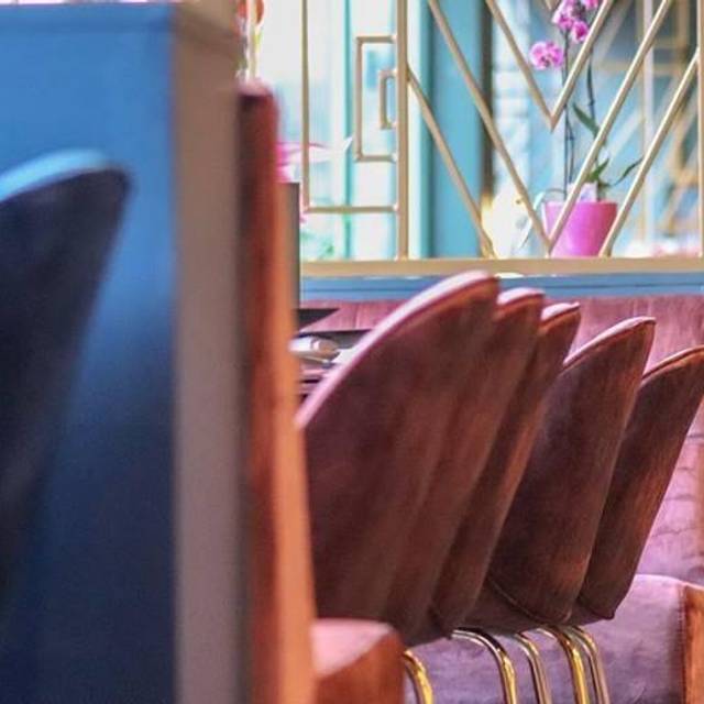 Zavi Restaurant - London, , ENG | OpenTable