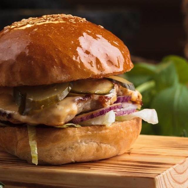 Beef & Birds - Updated 2025, Burgers Restaurant in London, ENG