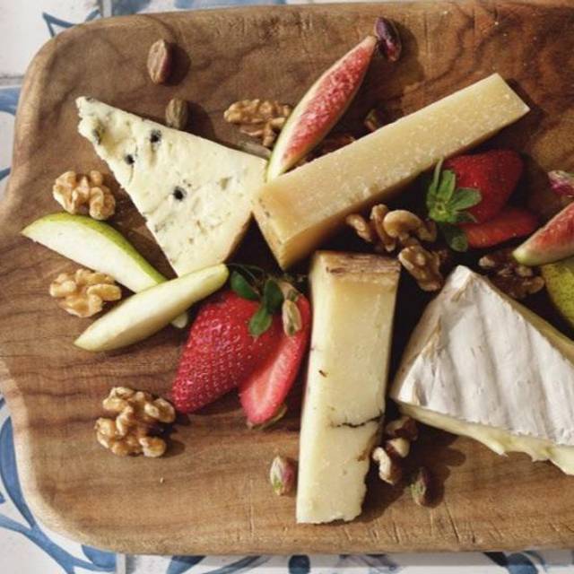 Salt Meats Cheese - Broadway - Updated 2024, Italian Restaurant in ...