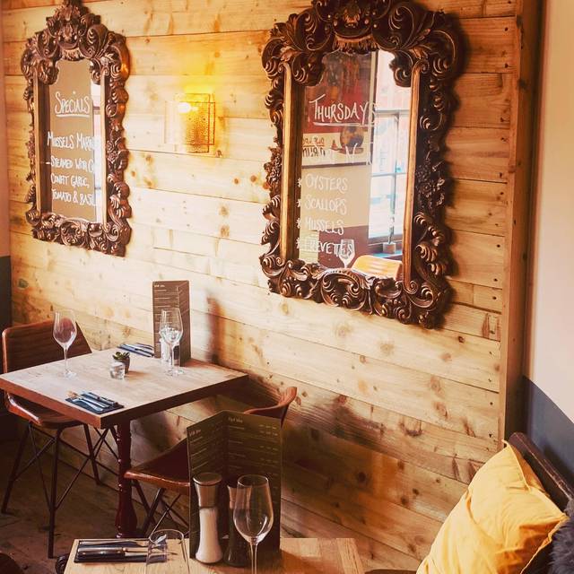 Restaurante Ounce Bar & Kitchen - Worcester, , ENG | OpenTable