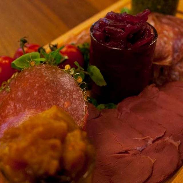 Pitlessie Village Inn - Updated 2026, British Restaurant in Cupar, SCT