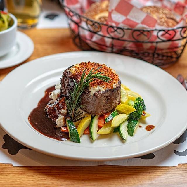 Restaurante Rockaway Barn Restaurant - Rockaway, , NJ | OpenTable