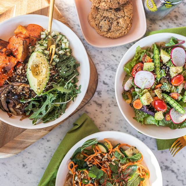 Restaurante Flower Child – Sarasota Friends & Family Event - Sarasota ...