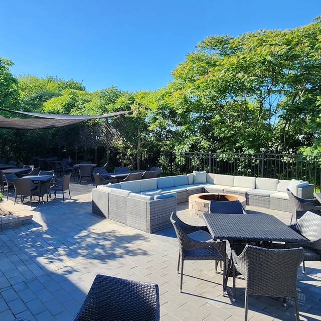 Labas seafood steak & wine bar - Updated 2026, American Restaurant in ...