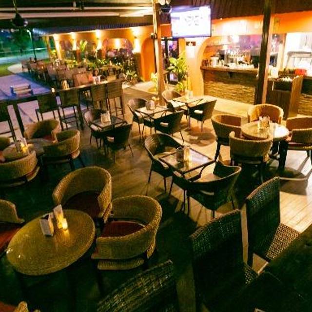 Georges Beach Club - Updated 2026, Creative Western American Restaurant ...