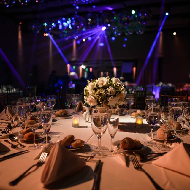 Restaurante Atlantis Ballroom Holiday Buffet - Reno, NV | OpenTable