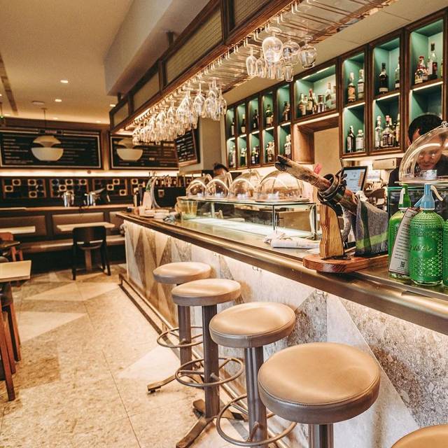 Bar Michigan Restaurant - Barcelona, Barcelona | OpenTable