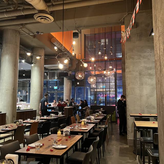 Turquoise Grill House - Downtown Toronto Restaurant - Toronto, ON ...