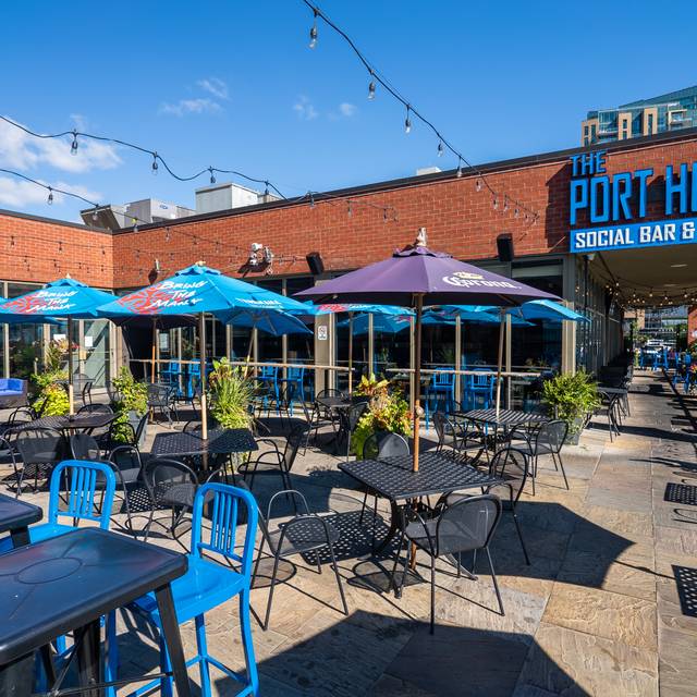 The Port House Social Bar & Kitchen Burlington Restaurant - Burlington ...