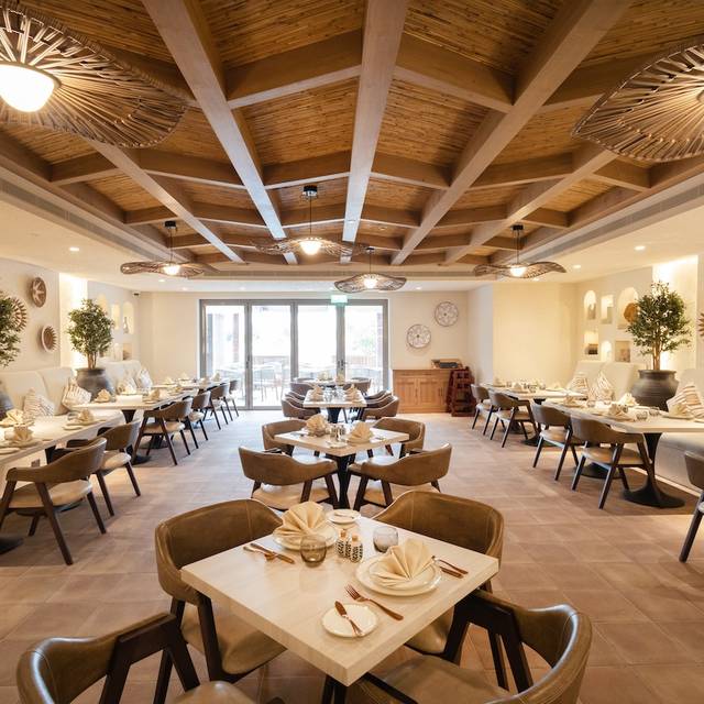 Énas Restaurant - Updated 2025, Greek Restaurant in Dubai, Dubai