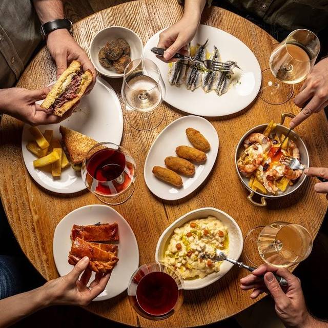 Caiño Restaurant - Madrid, Madrid | OpenTable