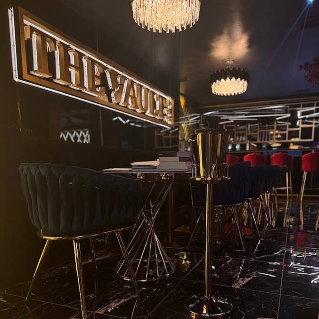 The Vault 327 Restaurant - Crowthorne, Berkshire | OpenTable