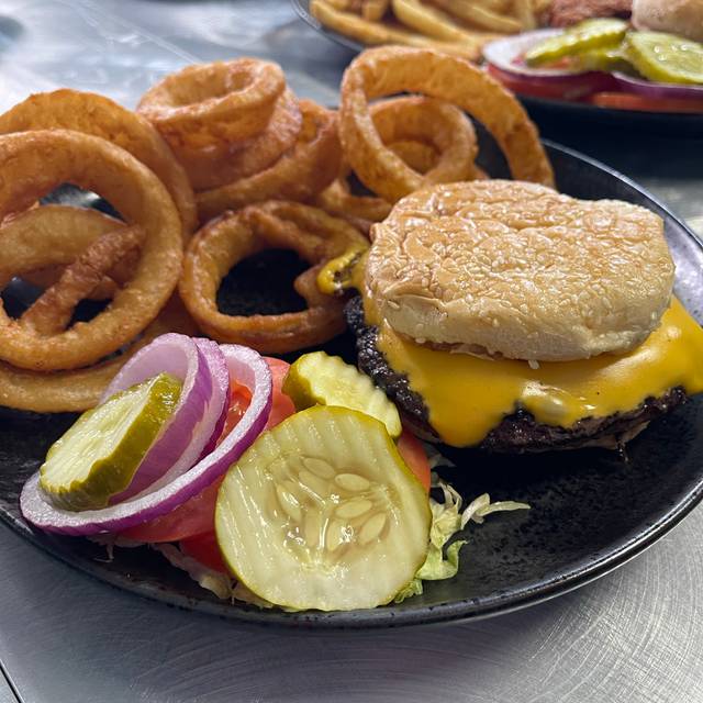 Clubhouse Dining - Horseshoe Indianapolis Restaurant - Shelbyville, IN ...
