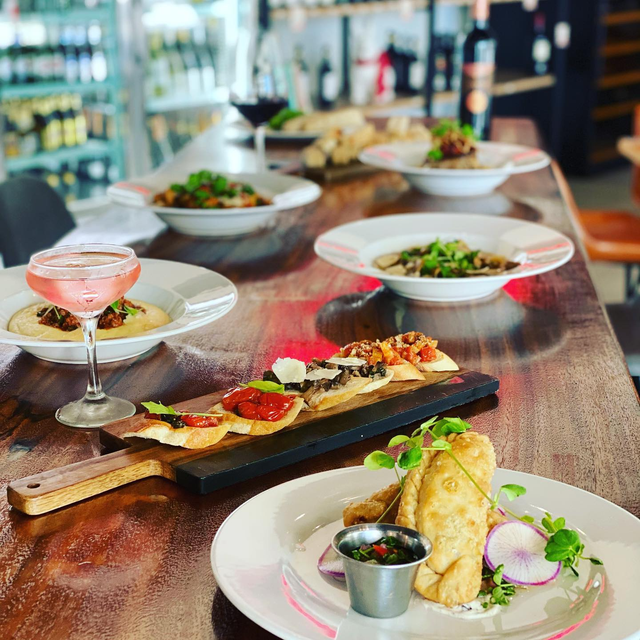 Ombra Italian Eatery Restaurant - San Juan, PR | OpenTable