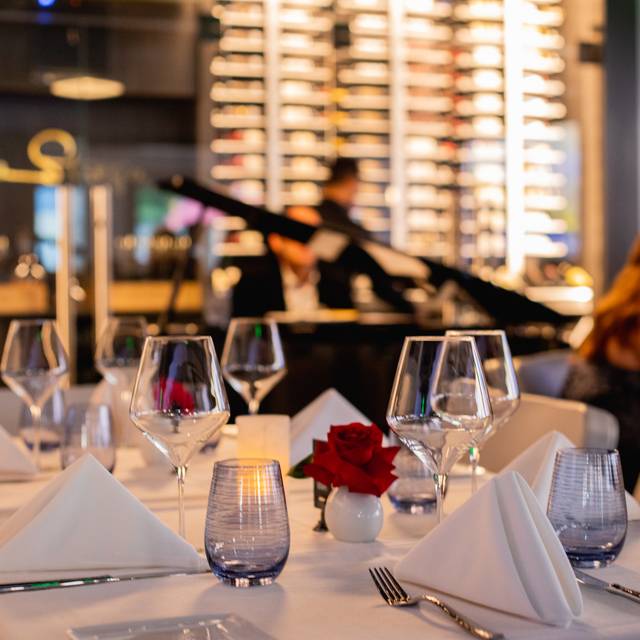 La Strega Cucina Italiana & Steakhouse Restaurant - Miami Lakes, FL ...