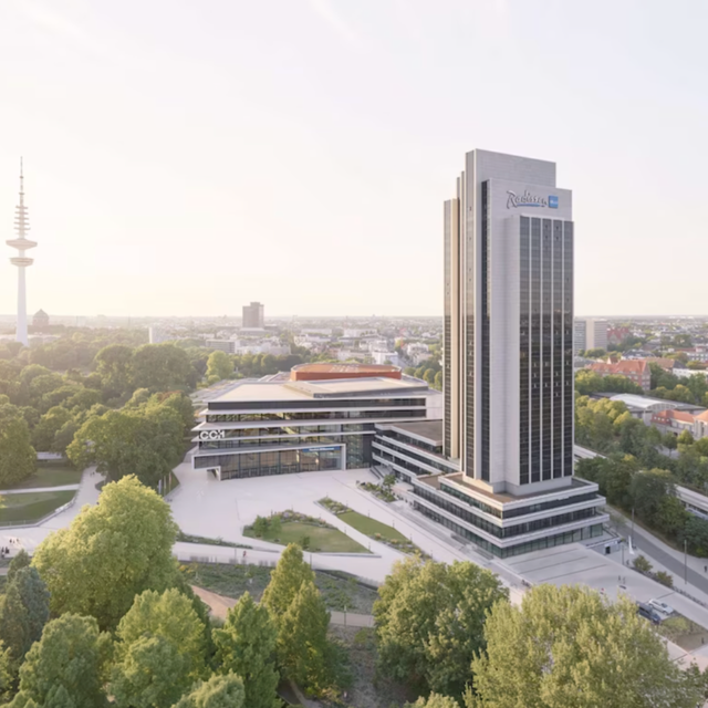 Restaurante BALAUSTINE - Hamburg, HH | OpenTable