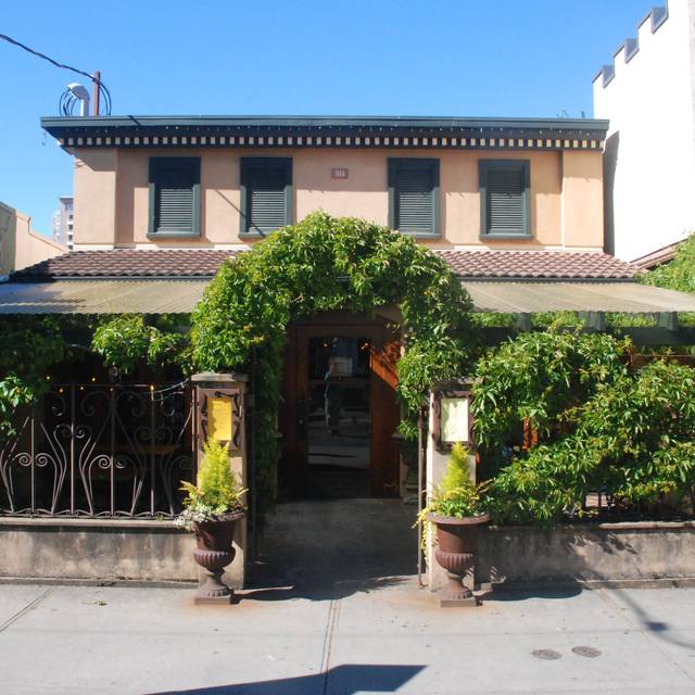 Cafe Brio Restaurant - Victoria, BC | OpenTable