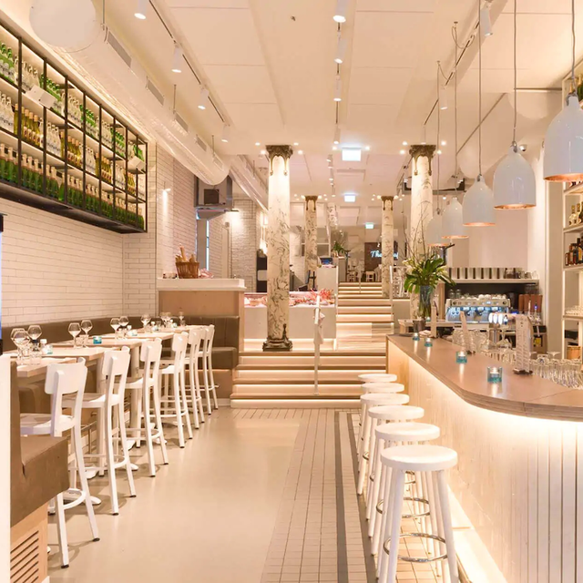 The Seafood Bar - Spui 15 Restaurant - Amsterdam, Noord-Holland | OpenTable