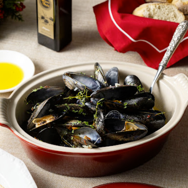 Samuels Seafood - Updated 2026, Seafood Restaurant in Philadelphia, PA