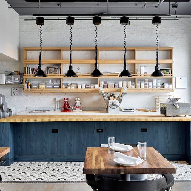 Daisies Chicago Restaurant - Chicago, IL | OpenTable