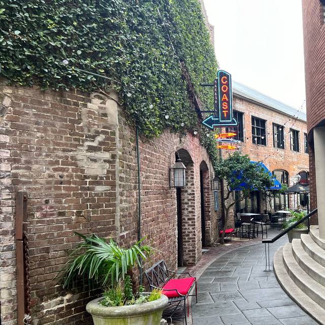 Coast Bar & Grill – Charleston Restaurant - Charleston, SC | OpenTable