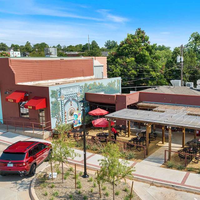 Sauced on Paseo - Updated 2025, Pizzeria in Oklahoma City, OK