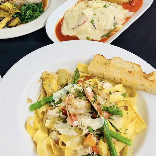 Alfonso’s Italian Grille and Event Center Restaurant - Lancaster, OH ...