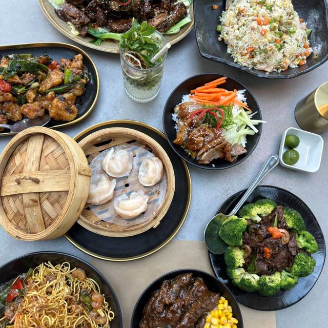 Red Lotus - Opus Restaurant - Quezon City, Metro Manila | OpenTable