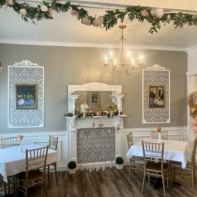 Saxonburg Tearoom on Main Co. - Updated 2026, English Restaurant in ...