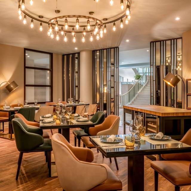 The Grapeful Vinothek - München, BY | OpenTable