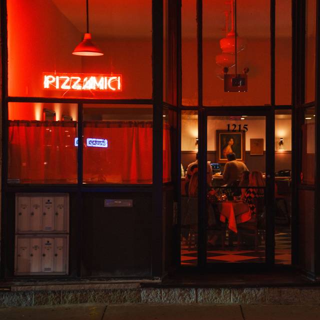 PIZZ'AMICI Restaurant - Chicago, IL | OpenTable