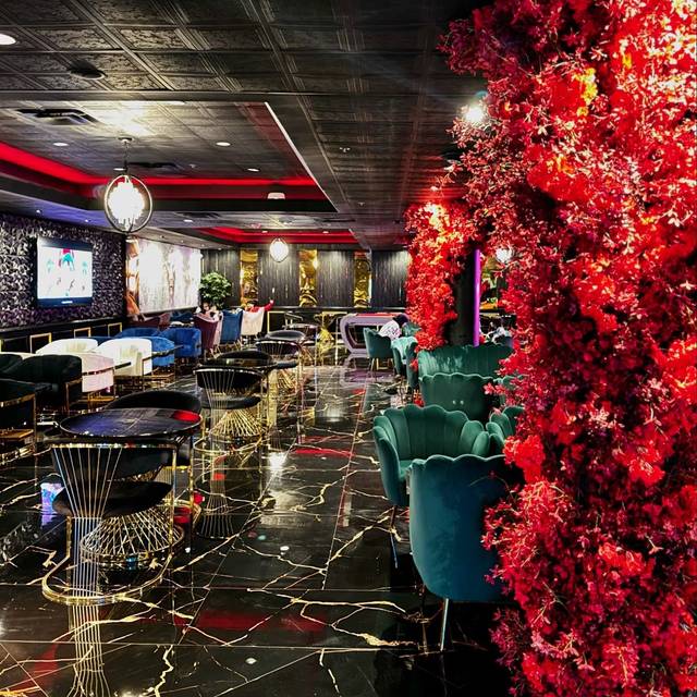 Arcadian Cafe & Lounge - Updated 2026, Fusion Restaurant in Mississauga, ON