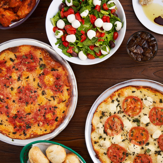 Riko's Pizza Church Street, Burlington, VT - Mis à jour en 2024, Bar À ...