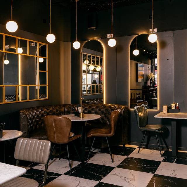 Gourmet Burger Club, Covent Garden, London Restaurant - London, Greater ...