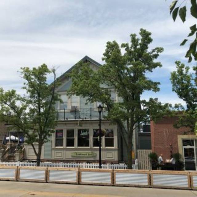 Landmark Inn - Updated 2025, Grill in Northbrook, IL