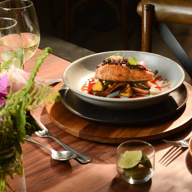 Mercado San Ramon - Actualizado en 2026, restaurante internacional en ...