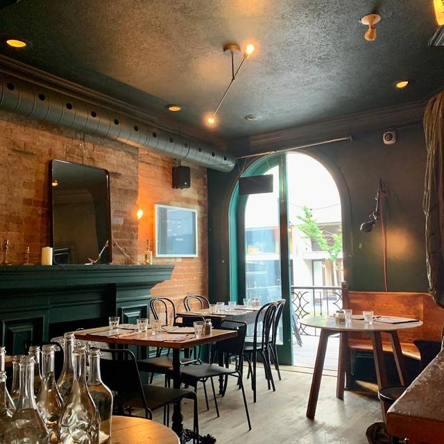 7 west cafe - Updated 2026, American Restaurant in Toronto, ON