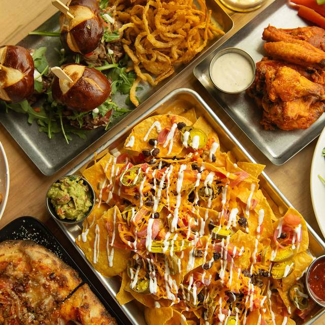 Fatpour Tap Works Lincolnwood Restaurant - Chicago, IL | OpenTable