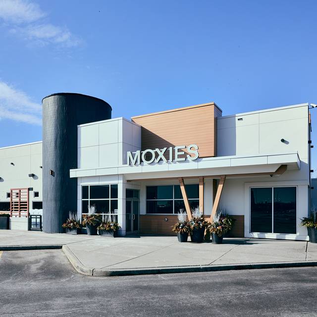 Moxies - Vaughan Colossus Restaurant - Woodbridge, ON | OpenTable