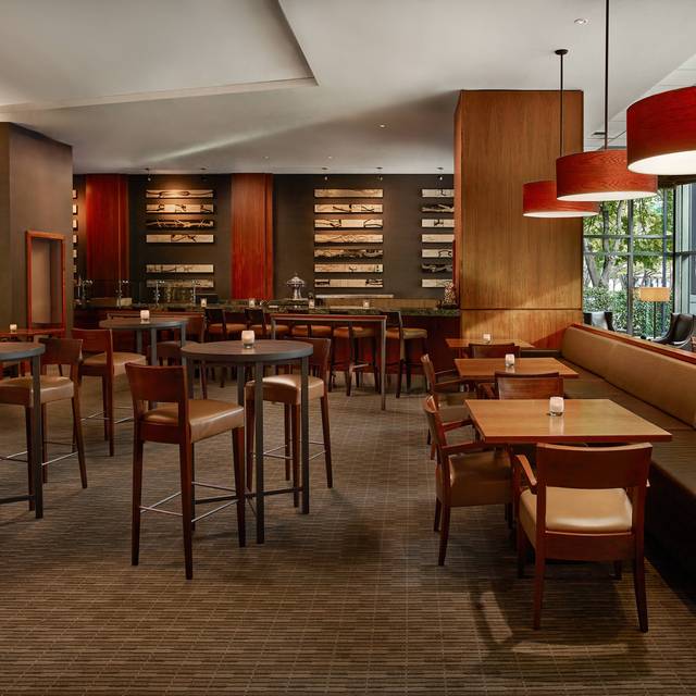 Cypress Lounge & Wine Bar - The Westin Bellevue Restaurant - Bellevue ...