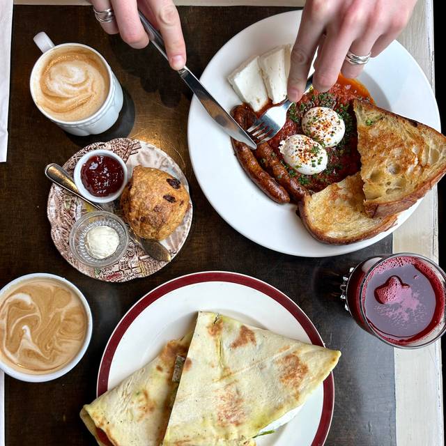 Bar Le Sparrow Restaurant - Montréal, QC | OpenTable