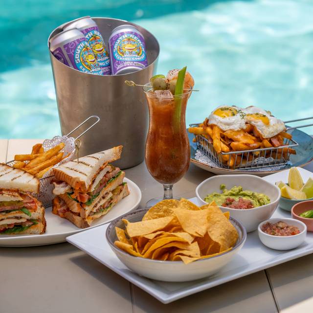 Tiki Fish N Burgers Pool Bar & Grill Restaurant - Miami Beach, FL ...