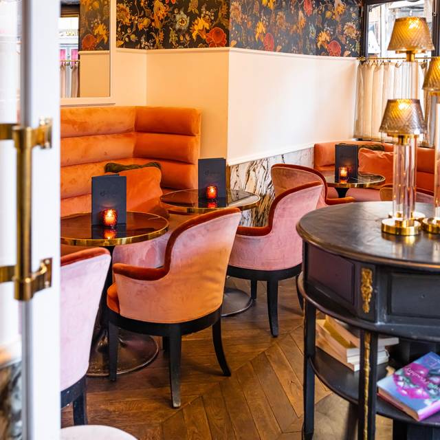 Café Delmas Restaurant - Paris, Ile-de-France | OpenTable