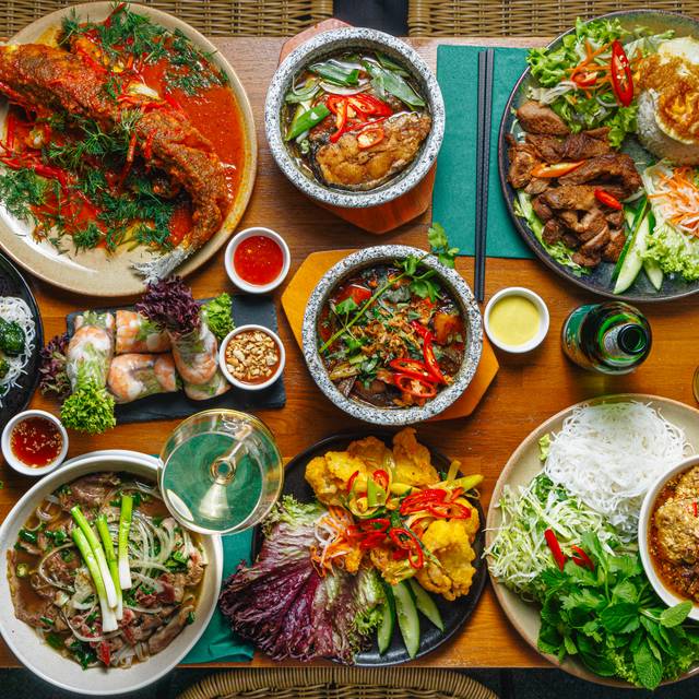 DZO! Viet Kitchen Restaurant - London, Greater London | OpenTable