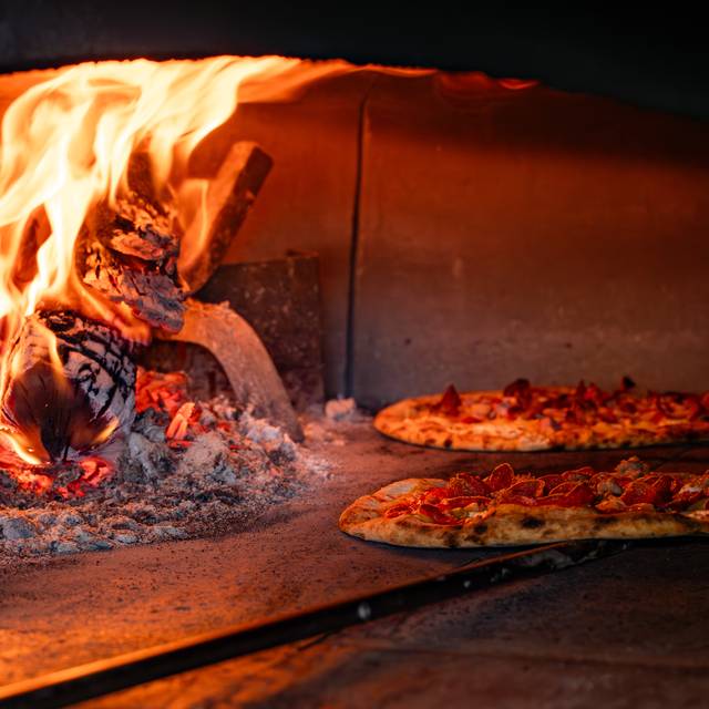 Floza Craft Pizza Restaurant - Palm Beach Gardens, FL | OpenTable