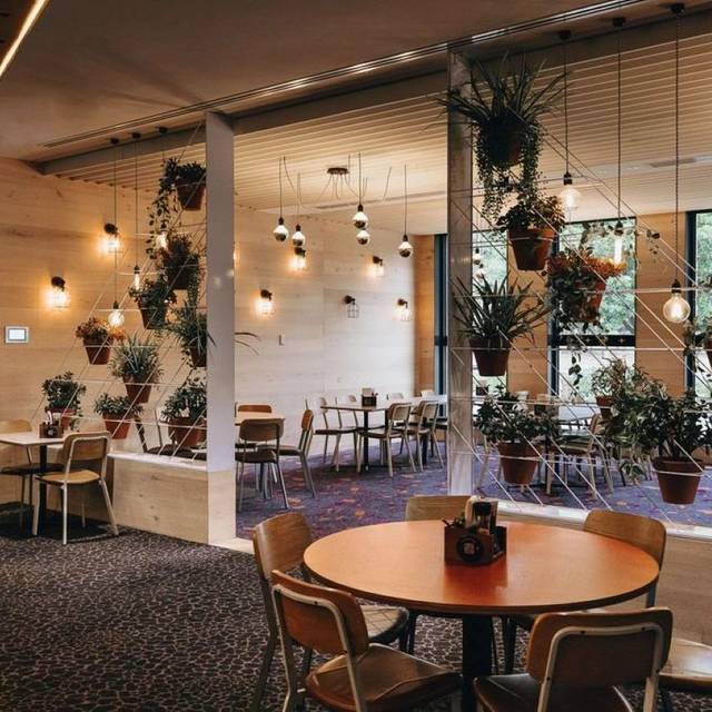 Golden Point Hotel Restaurant - Golden Point, AU-VIC | OpenTable